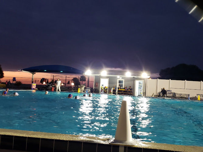 Farnsworth Pool - The Swimming Academy