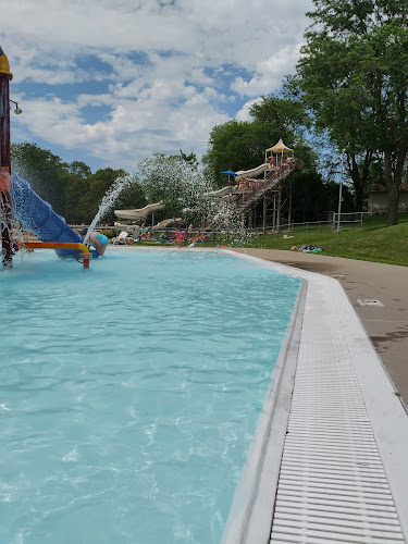 Flora Pool, Dubuque - The Swimming Academy