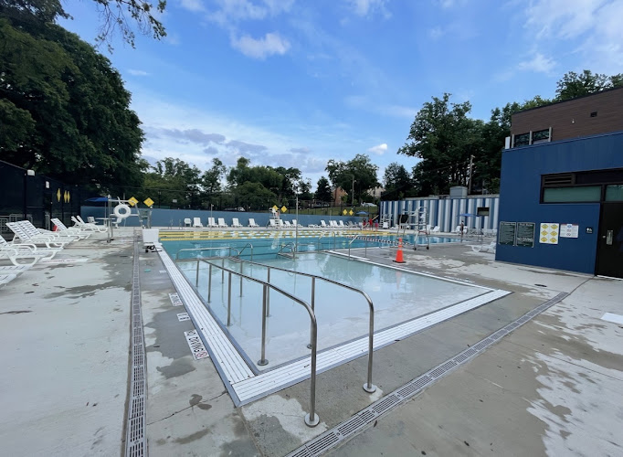 Hearst Pool (Open Hours, Admission Price, Address, Photos) - The ...