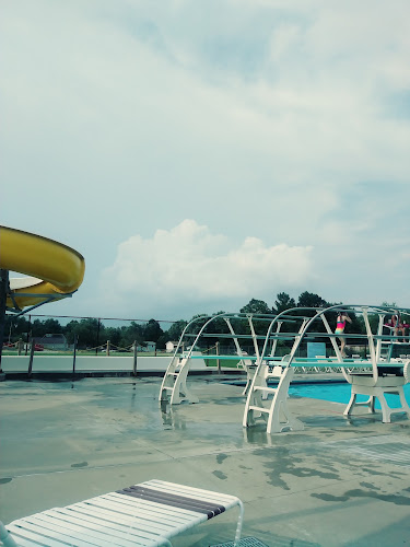 Oregon Trail Pool - The Swimming Academy