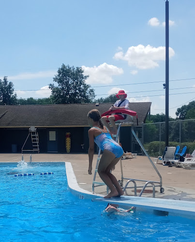 Redwood Community Pool (Open Hours, Admission Price, Address, Photos ...