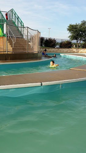 Rosemeade Rainforest Aquatic Complex (Open Hours, Admission Price ...