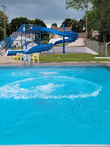 Seltzer - The Swimming Academy