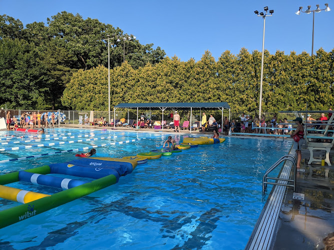 Shorewood Hills Pool - The Swimming Academy