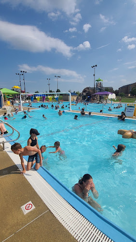 The Falls Aquatic Center, Cedar Falls - The Swimming Academy