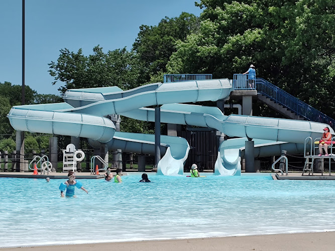 Whealan Pool Aquatic Center, Chicago - The Swimming Academy